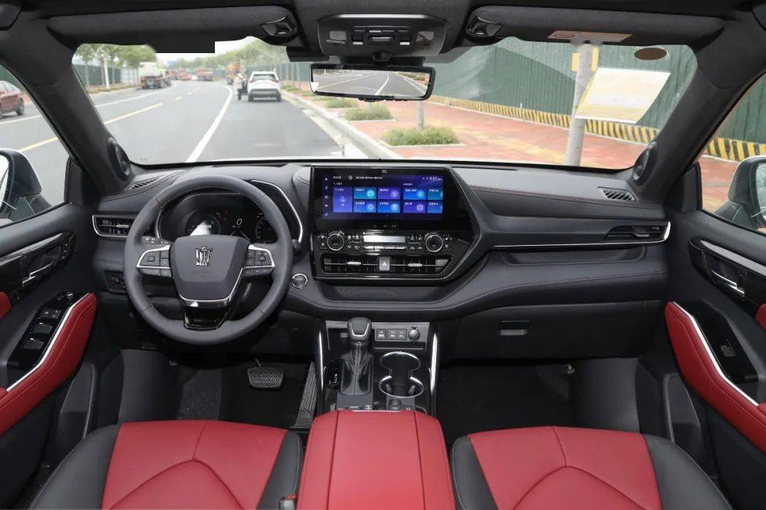 2.3T＋10AT，车长5米+，只喝92油！这些旗舰7座SUV千万别错过！_搜狐汽车_搜狐网