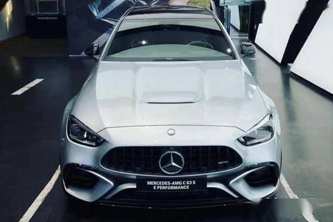 奔驰新款AMG C63国内实拍！换2.0T四缸 动力更强_搜狐汽车_搜狐网