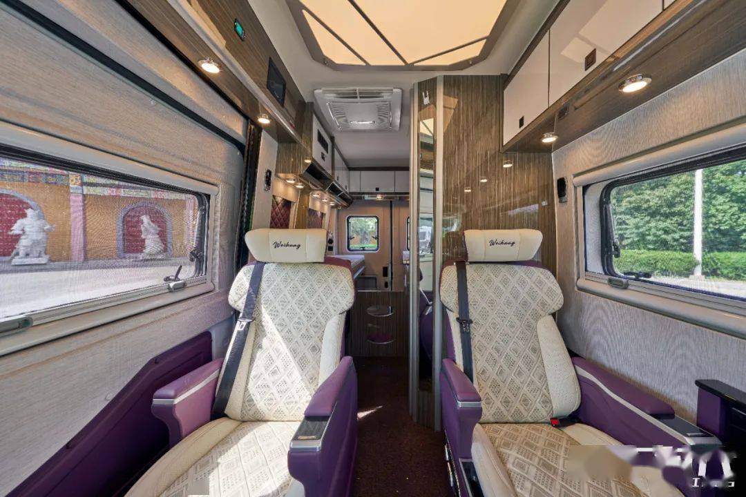 展会第二日：2.3T+8AT的V363来了 卫航福特·黑豹全新布局正式发布!_搜狐汽车_搜狐网