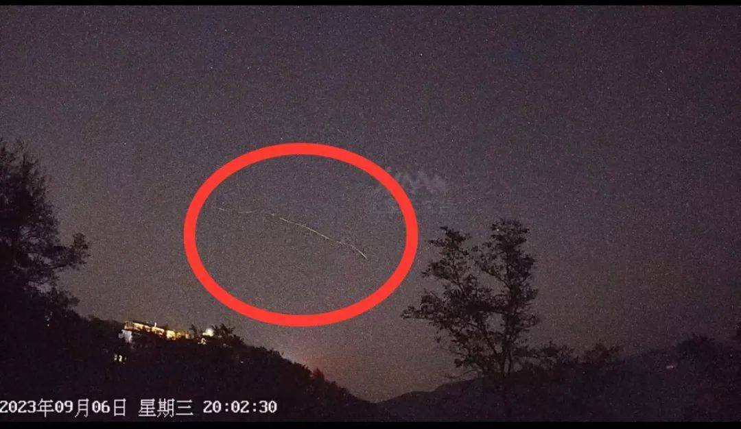 一地6天拍到3次不明飞行物！专家：目前可认定为UF0_七星_监测_视频