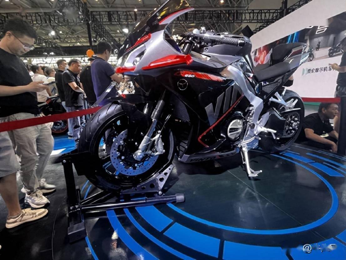 王炸组合丨元图四缸仿赛GP660及BOBBER GM250强势来袭！_搜狐汽车_搜狐网