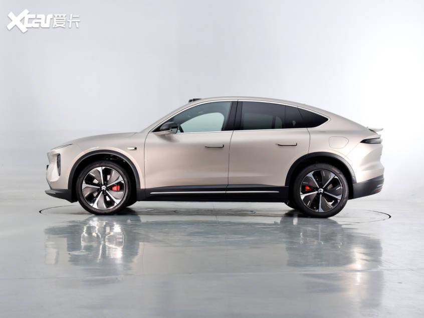 28.8-41.6万元/提供两种续航版本 全新蔚来EC6正式上市_搜狐汽车_搜狐网