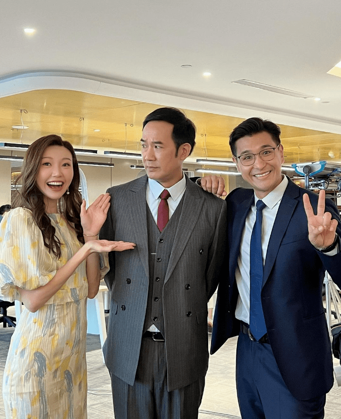 TVB力捧女星今年争视后！不屑“死敌”是对手：除非抢我老公_吴若希_Hana_公司