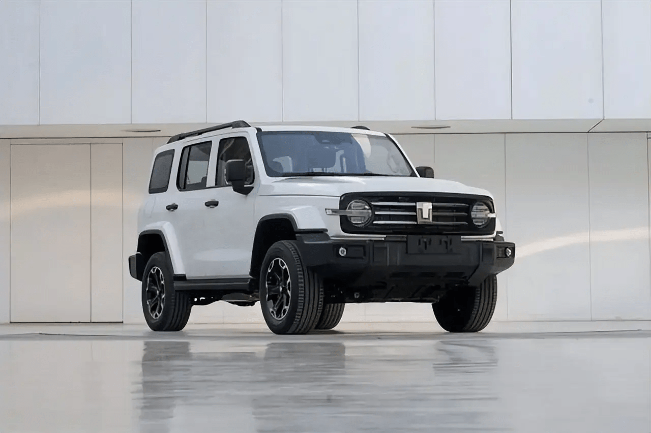 纯电续航105km！坦克300Hi4-T谍照曝光_搜狐汽车_搜狐网