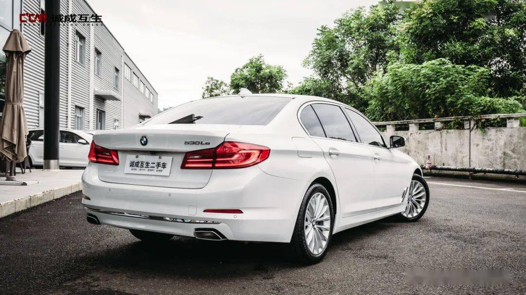不到半价的插混5系，让你低价高享受！【宝马5系新能源 530Le 先锋版】_搜狐汽车_搜狐网