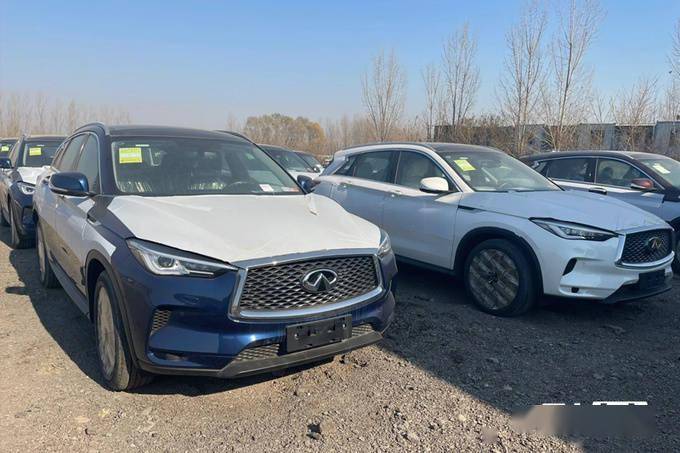 英菲尼迪4S店库存积压24个月 QX50原价35万-现仅21万_搜狐汽车_搜狐网