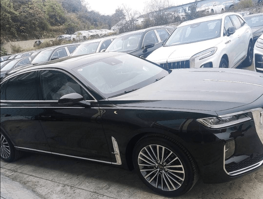 红旗H9直降10万算什么？这台22款新车优惠18万！它不比56E香吗？_搜狐汽车_搜狐网