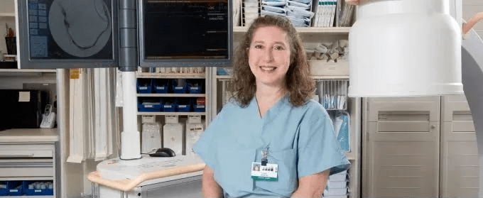 VEITH 2023｜Linda M. Harris：下肢闭塞性疾病和间歇性跛行临床表现的性别差异及其意义_女性_患者_研究