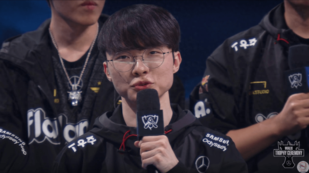 杰斯吧选对了偶像？T1多人换英雄只有Zeus坚定不移！_Faker_皮肤_直播