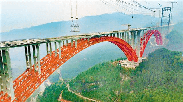 Shuangbao Great Bridge to complete its closure soon_The_cable_that